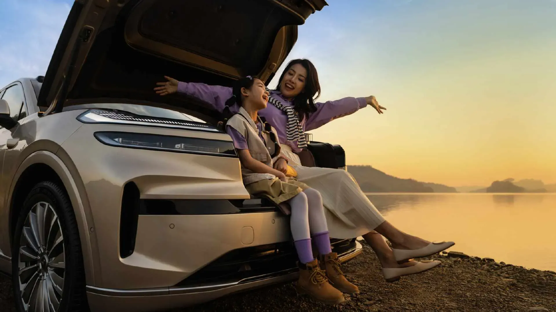 NIO's Onvo L90 interior photos revealed; pre-orders to start on July 10