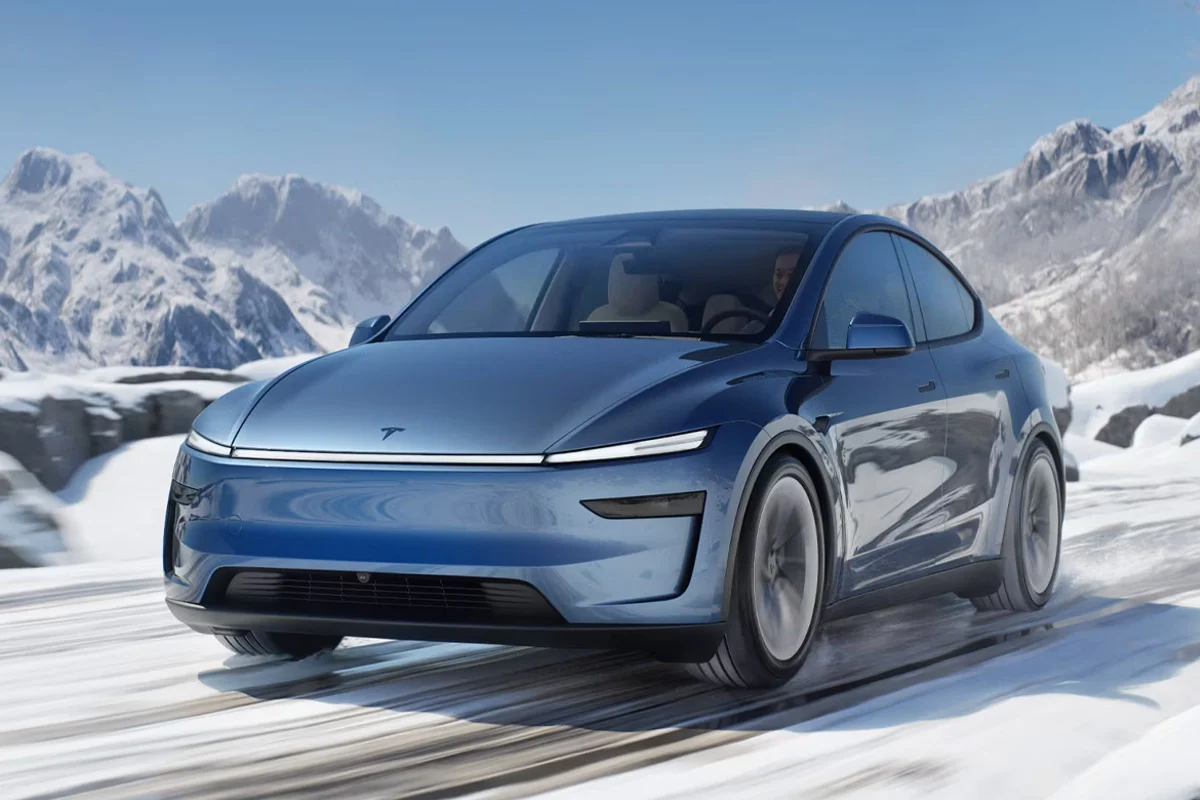 Tesla Internal Training Material Highlights 9 Model Y Facelift Selling ...